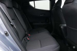 Серый Тойота C-HR 2023 в Вильнюс, объемом двигателя 1.80 л и пробегом 65 тыс. км за 26500 €, фото 11 на AUTOMOTO.COM.LV