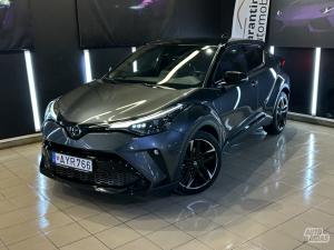 Pelēks Toyota C-HR 2023 Avižieniai, ar dzinēja tilpumu 1.80 L un nobraukumu 81 tūkst. km par 24250 €, foto  vietnē AUTOMOTO.COM.LV