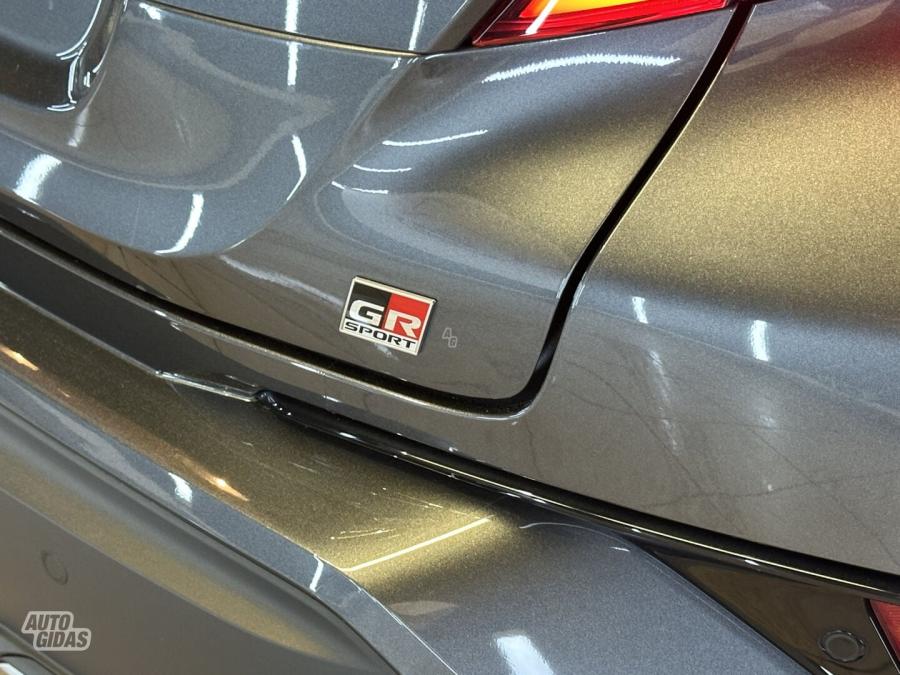 Pelēks Toyota C-HR 2023 Avižieniai, ar dzinēja tilpumu 1.80 L un nobraukumu 81 tūkst. km par 24250 €, foto 34 vietnē AUTOMOTO.COM.LV