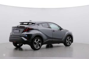 Серый Тойота C-HR 2023 в Вильнюс, объемом двигателя 1.80 л и пробегом 67 тыс. км за 26500 €, фото 4 на AUTOMOTO.COM.LV