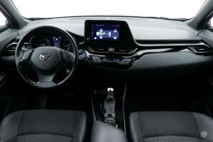 Серый Тойота C-HR 2023 в Вильнюс, объемом двигателя 1.80 л и пробегом 67 тыс. км за 26500 €, фото 8 на AUTOMOTO.COM.LV