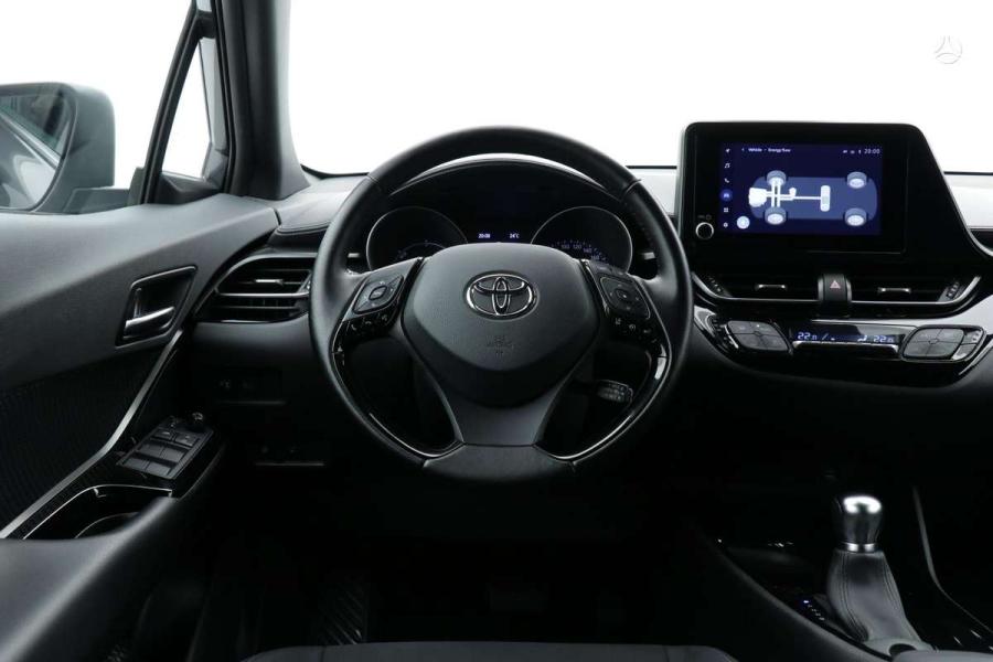 Серый Тойота C-HR 2023 в Вильнюс, объемом двигателя 1.80 л и пробегом 67 тыс. км за 26500 €, фото 9 на AUTOMOTO.COM.LV