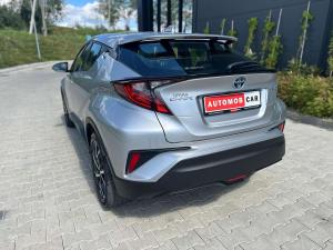 Grey Toyota C-HR 2023 in Vilnius, with an engine capacity of 1.80 L and mileage of 142 thousand km for 19950 €, photo 11 on AUTOMOTO.COM.LV
