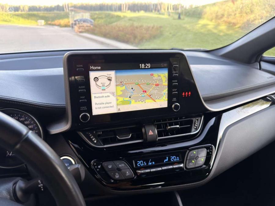 Pelēks Toyota C-HR 2023 Viļņa, ar dzinēja tilpumu 1.80 L un nobraukumu 142 tūkst. km par 19950 €, foto 27 vietnē AUTOMOTO.COM.LV