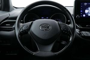 Серый Тойота C-HR 2023 в Вильнюс, объемом двигателя 1.80 л и пробегом 67 тыс. км за 26500 €, фото 14 на AUTOMOTO.COM.LV