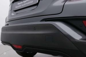 Серый Тойота C-HR 2023 в Вильнюс, объемом двигателя 1.80 л и пробегом 67 тыс. км за 26500 €, фото 22 на AUTOMOTO.COM.LV