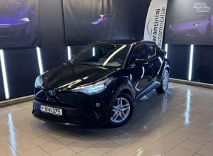 Grey Toyota C-HR 2023 in Avizieniai, with an engine capacity of 1.80 L and mileage of 105 thousand km for 21450 €, photo  on AUTOMOTO.COM.LV