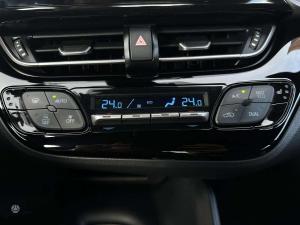 Серый Тойота C-HR 2023 в Вильнюс, объемом двигателя 1.80 л и пробегом 105 тыс. км за 21450 €, фото 20 на AUTOMOTO.COM.LV