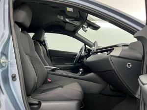 Серый Тойота C-HR 2023 в Вильнюс, объемом двигателя 1.80 л и пробегом 61 тыс. км за 22900 €, фото 7 на AUTOMOTO.COM.LV