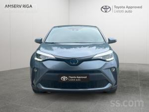 Pelēks Toyota C-HR 2023 Rīga, ar dzinēja tilpumu 1.80 L un nobraukumu 61 tūkst. km par 22900 €, foto 6 vietnē AUTOMOTO.COM.LV