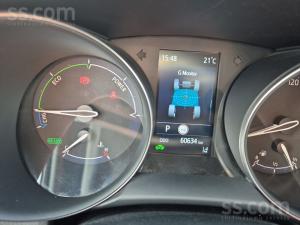 Pelēks Toyota C-HR 2023 Rīga, ar dzinēja tilpumu 1.80 L un nobraukumu 61 tūkst. km par 22900 €, foto 14 vietnē AUTOMOTO.COM.LV
