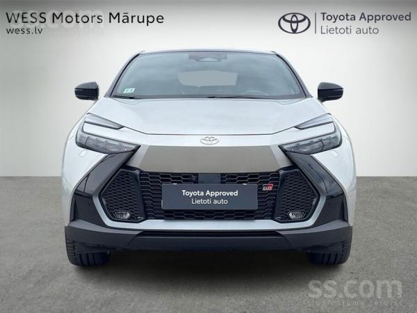 Серый Тойота C-HR 2024 в Рига, объемом двигателя 2.00 л и пробегом 6 тыс. км за 43990 €, фото 5 на AUTOMOTO.COM.LV