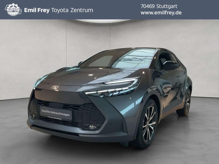 Grey Toyota C-HR 2024 in Kaunas, with an engine capacity of 1.80 L and mileage of 17 thousand km for 31072 €, photo 1 on AUTOMOTO.COM.LV