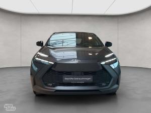 Grey Toyota C-HR 2024 in Kaunas, with an engine capacity of 1.80 L and mileage of 17 thousand km for 31072 €, photo 9 on AUTOMOTO.COM.LV