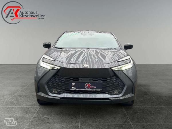 Grey Toyota C-HR 2024 in Kaunas, with an engine capacity of 1.80 L and mileage of 24 thousand km for 30630 €, photo 8 on AUTOMOTO.COM.LV
