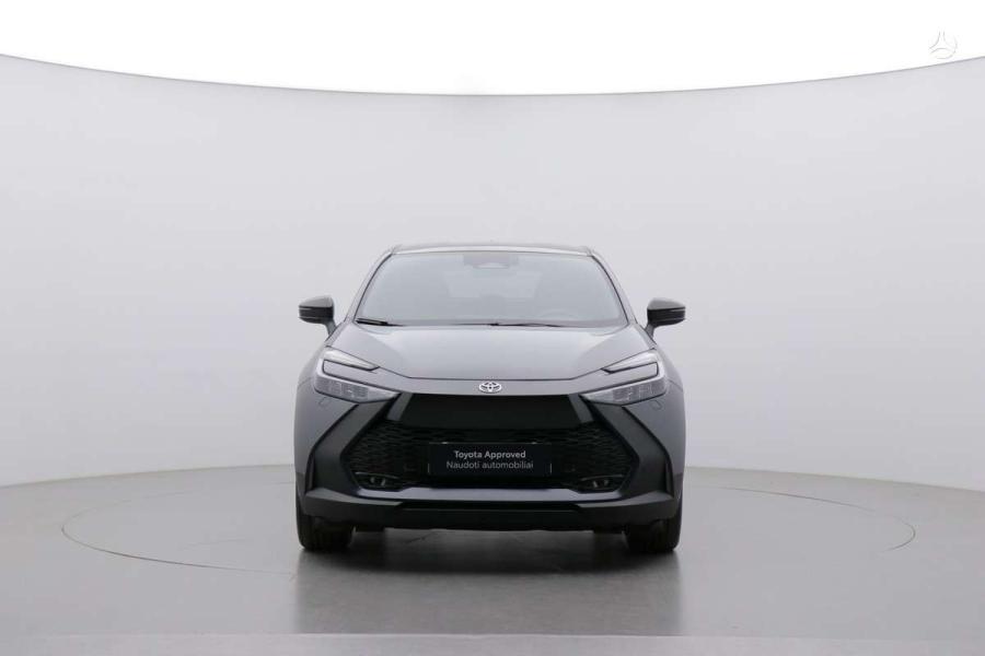 Pelēks Toyota C-HR 2024 Viļņa, ar dzinēja tilpumu 1.80 L un nobraukumu 15 tūkst. km par 29900 €, foto 6 vietnē AUTOMOTO.COM.LV