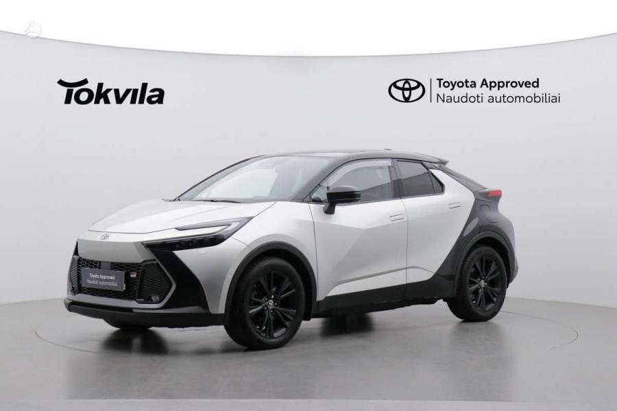 Серый Тойота C-HR 2024 в Вильнюс, объемом двигателя 1.99 л и пробегом 30 тыс. км за 42000 €, фото 1 на AUTOMOTO.COM.LV