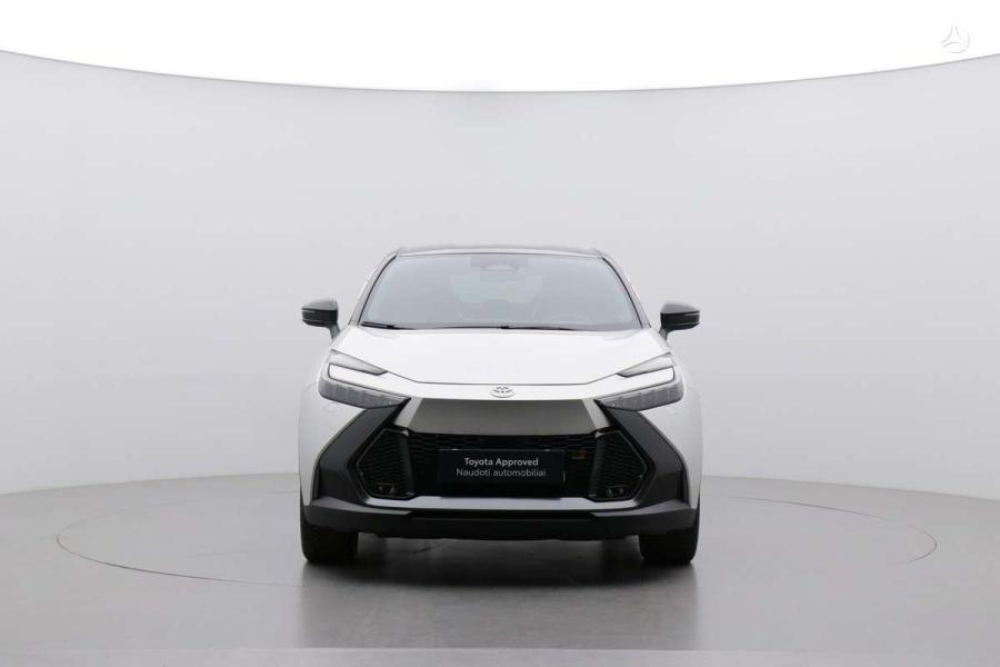 Серый Тойота C-HR 2024 в Вильнюс, объемом двигателя 1.99 л и пробегом 30 тыс. км за 42000 €, фото 6 на AUTOMOTO.COM.LV