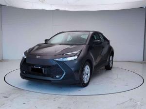 Серый Тойота C-HR 2024 в Каунас, объемом двигателя 1.99 л и пробегом 31 тыс. км за 27900 €, фото  на AUTOMOTO.COM.LV