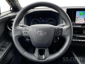 Серый Тойота C-HR 2024 в Рига, объемом двигателя 1.80 л и пробегом 20 тыс. км за 29990 €, фото 13 на AUTOMOTO.COM.LV