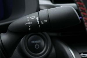 Pelēks Toyota C-HR 2024 Viļņa, ar dzinēja tilpumu 1.99 L un nobraukumu 59 tūkst. km par 40900 €, foto 35 vietnē AUTOMOTO.COM.LV