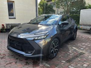 Серый Тойота C-HR 2024 в Пренай, объемом двигателя 1.80 л и пробегом 1 тыс. км за 29500 €, фото 4 на AUTOMOTO.COM.LV