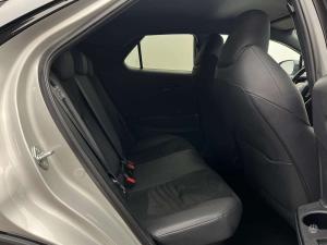 Grey Toyota C-HR 2024 in Panevezys, with an engine capacity of 1.99 L and mileage of 34 thousand km for 36590 €, photo 18 on AUTOMOTO.COM.LV