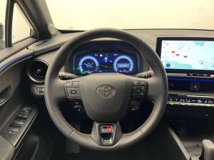 Grey Toyota C-HR 2024 in Panevezys, with an engine capacity of 1.99 L and mileage of 34 thousand km for 36590 €, photo 23 on AUTOMOTO.COM.LV