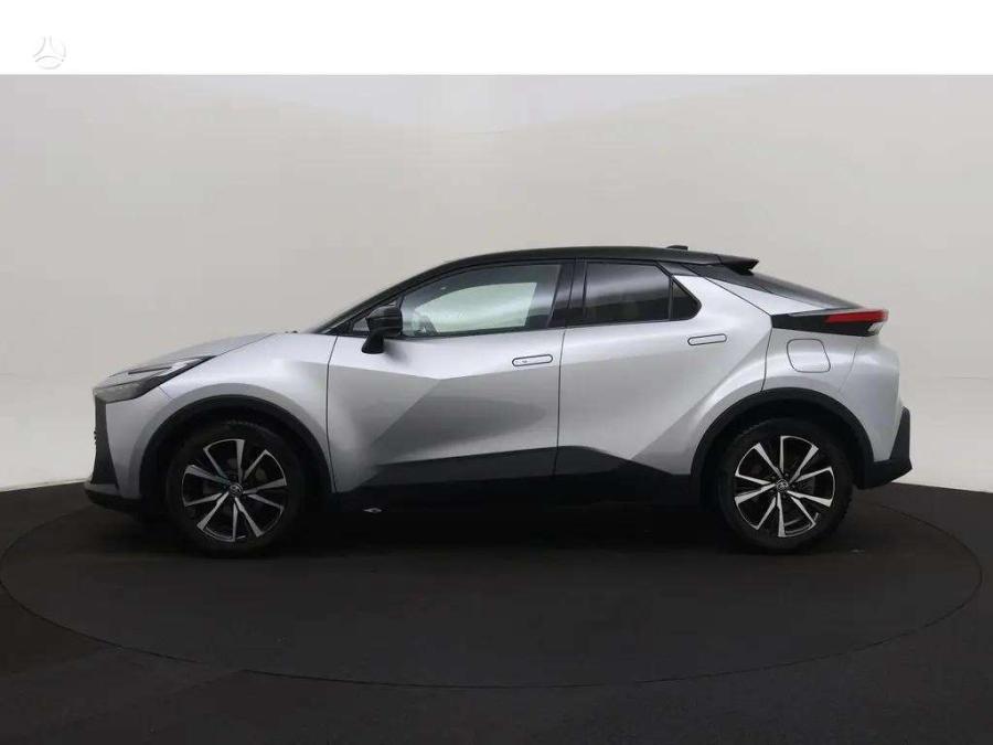 Pelēks Toyota C-HR 2024 Viļņa, ar dzinēja tilpumu 1.80 L un nobraukumu 17 tūkst. km par 27995 €, foto 11 vietnē AUTOMOTO.COM.LV