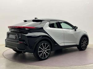 Pelēks Toyota C-HR 2024 Viļņa, ar dzinēja tilpumu 1.99 L un nobraukumu 40 tūkst. km par 39990 €, foto 9 vietnē AUTOMOTO.COM.LV