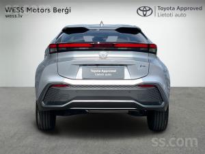 Pelēks Toyota C-HR 2024 Rīga, ar dzinēja tilpumu 1.80 L un nobraukumu 30 tūkst. km par 27990 €, foto 5 vietnē AUTOMOTO.COM.LV