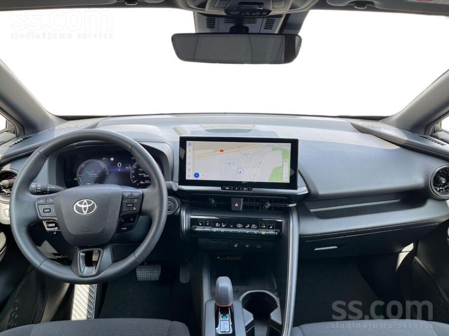 Pelēks Toyota C-HR 2024 Rīga, ar dzinēja tilpumu 1.80 L un nobraukumu 30 tūkst. km par 27990 €, foto 9 vietnē AUTOMOTO.COM.LV