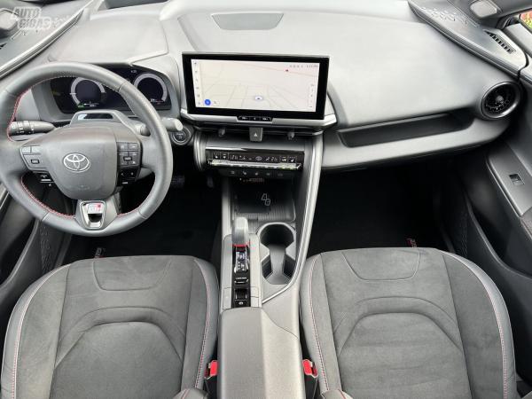 Серый Тойота C-HR 2024 в Авиженяй, объемом двигателя 2.00 л и пробегом 10 тыс. км за 37750 €, фото 5 на AUTOMOTO.COM.LV