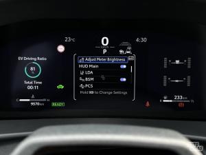 Серый Тойота C-HR 2024 в Авиженяй, объемом двигателя 2.00 л и пробегом 10 тыс. км за 37750 €, фото 9 на AUTOMOTO.COM.LV