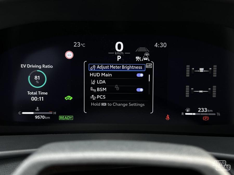 Серый Тойота C-HR 2024 в Авиженяй, объемом двигателя 2.00 л и пробегом 10 тыс. км за 37750 €, фото 9 на AUTOMOTO.COM.LV