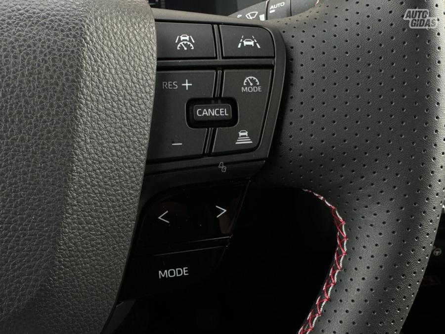 Серый Тойота C-HR 2024 в Авиженяй, объемом двигателя 2.00 л и пробегом 10 тыс. км за 37750 €, фото 16 на AUTOMOTO.COM.LV