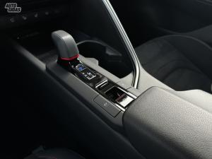 Серый Тойота C-HR 2024 в Авиженяй, объемом двигателя 2.00 л и пробегом 10 тыс. км за 37750 €, фото 28 на AUTOMOTO.COM.LV