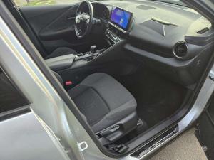 Серый Тойота C-HR 2024 в Шяуляй, объемом двигателя 1.80 л и пробегом 30 тыс. км за 16990 €, фото 11 на AUTOMOTO.COM.LV