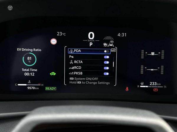 Серый Тойота C-HR 2024 в Вильнюс, объемом двигателя 2.00 л и пробегом 10 тыс. км за 37750 €, фото 9 на AUTOMOTO.COM.LV