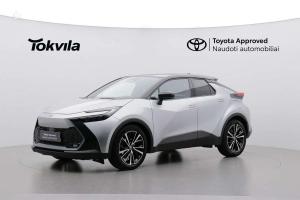Pelēks Toyota C-HR 2024 Viļņa, ar dzinēja tilpumu 1.80 L un nobraukumu 62 tūkst. km par 33900 €, foto  vietnē AUTOMOTO.COM.LV