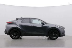 Серый Тойота C-HR 2024 в Вильнюс, объемом двигателя 1.99 л и пробегом 59 тыс. км за 40900 €, фото 16 на AUTOMOTO.COM.LV