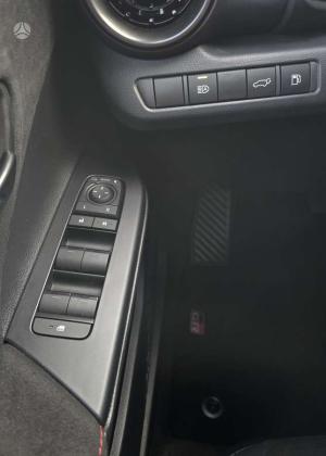 Pelēks Toyota C-HR 2024 Panevēža, ar dzinēja tilpumu 1.99 L un nobraukumu 9 tūkst. km par 31900 €, foto 22 vietnē AUTOMOTO.COM.LV
