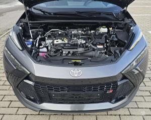 Pelēks Toyota C-HR 2024 Panevēža, ar dzinēja tilpumu 1.99 L un nobraukumu 9 tūkst. km par 31900 €, foto 40 vietnē AUTOMOTO.COM.LV