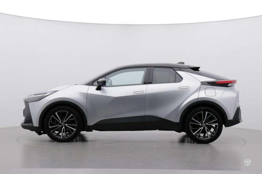 Pelēks Toyota C-HR 2024 Viļņa, ar dzinēja tilpumu 1.80 L un nobraukumu 62 tūkst. km par 33900 €, foto 9 vietnē AUTOMOTO.COM.LV