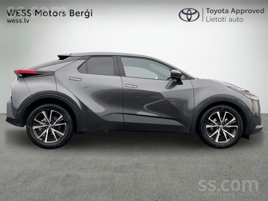 Grey Toyota C-HR 2025 in Riga, with an engine capacity of 1.80 L and mileage of 19 thousand km for 27990 €, photo 22 on AUTOMOTO.COM.LV