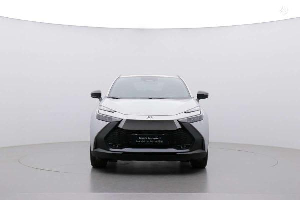 Grey Toyota C-HR 2025 in Vilnius, with an engine capacity of 1.80 L and mileage of 16 thousand km for 29900 €, photo 6 on AUTOMOTO.COM.LV