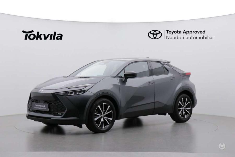 Серый Тойота C-HR 2025 в Вильнюс, объемом двигателя 1.80 л и пробегом 24 тыс. км за 29990 €, фото 1 на AUTOMOTO.COM.LV