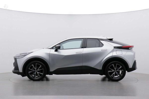 Grey Toyota C-HR 2025 in Vilnius, with an engine capacity of 1.80 L and mileage of 14 thousand km for 29990 €, photo 4 on AUTOMOTO.COM.LV