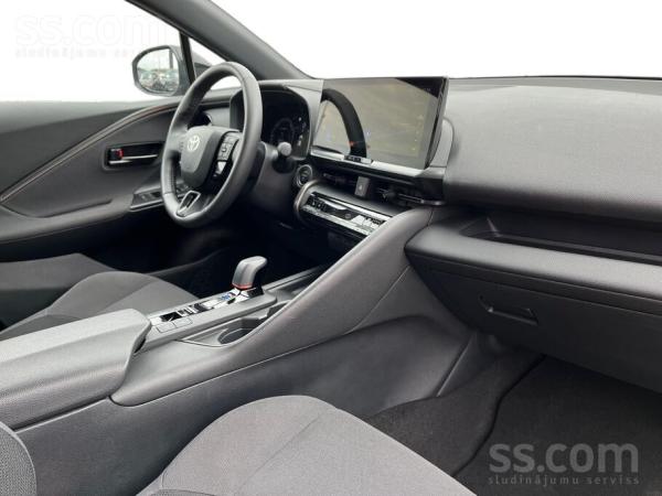 Серый Тойота C-HR 2025 в Рига, объемом двигателя 1.80 л и пробегом 24 тыс. км за 28490 €, фото 6 на AUTOMOTO.COM.LV