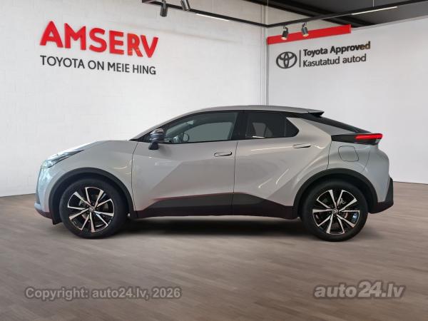 Pelēks Toyota C-HR 2025 Viljandi, ar dzinēja tilpumu 1.80 L un nobraukumu 24 tūkst. km par 28990 €, foto 3 vietnē AUTOMOTO.COM.LV